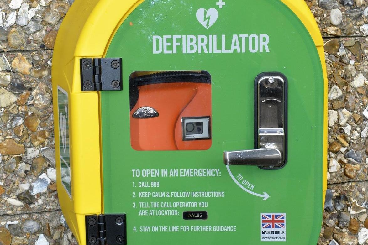 Derry expands defibrillator coverage from 15.1 to 16.3 life-saving ...