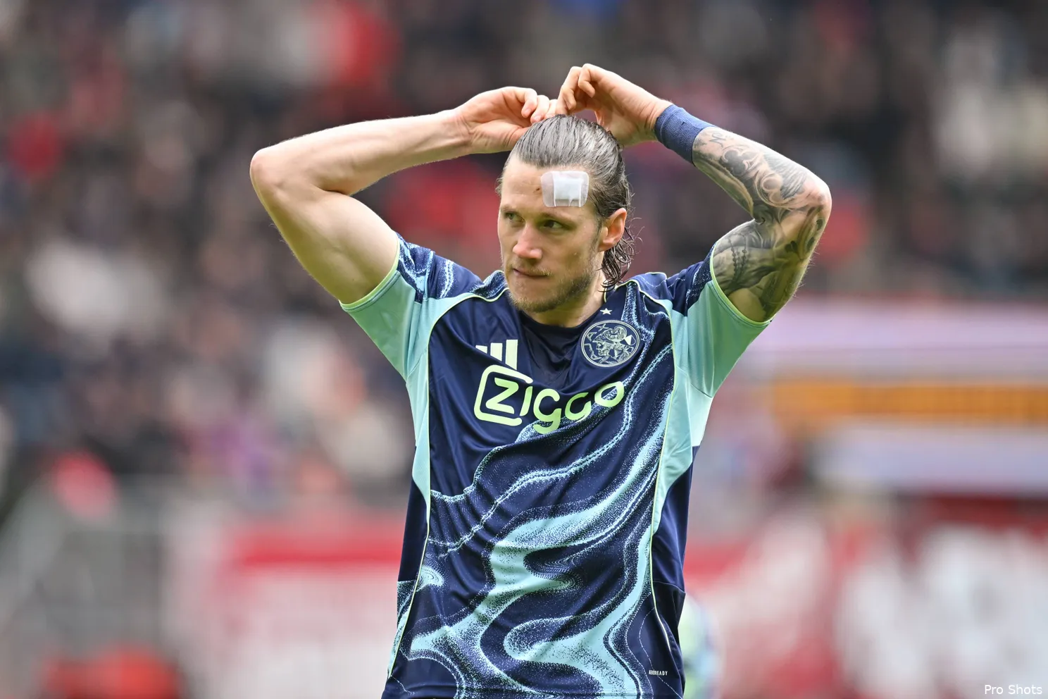 Goodijk legt uit om welke redenen Weghorst zo belangrijk is voor het ...