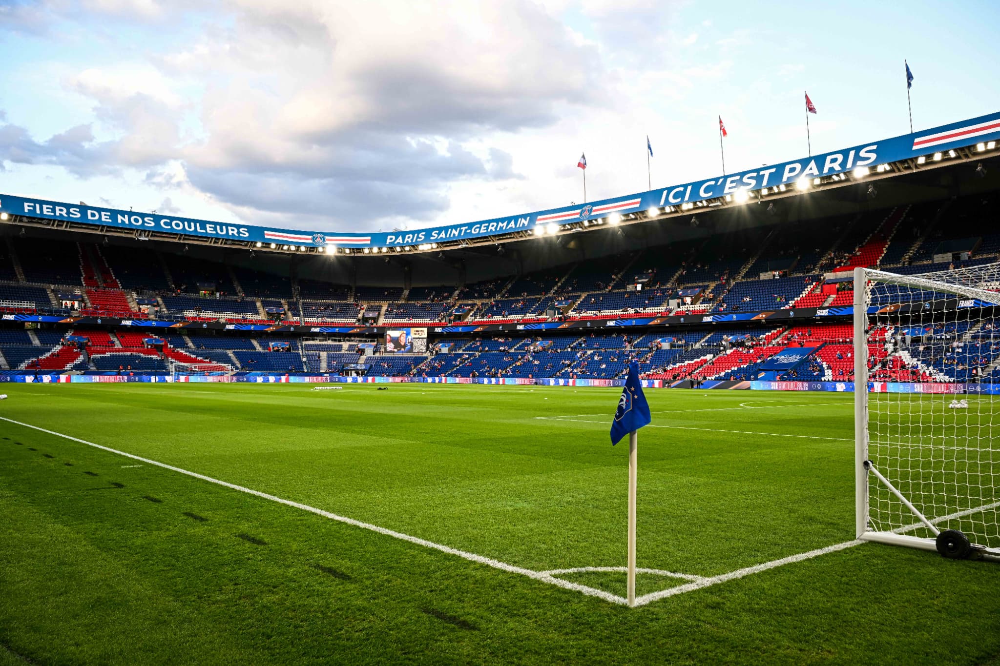 PSG : candidat PS à la mairie, Emmanuel Grégoire rouvre "l'option" d ...