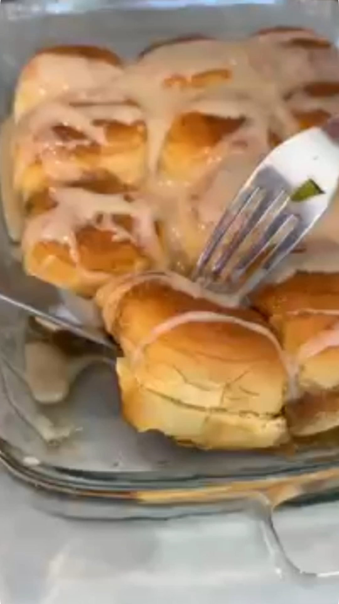 Soft and Sweet Brown Sugar Hawaiian Rolls – Irresistible Treats