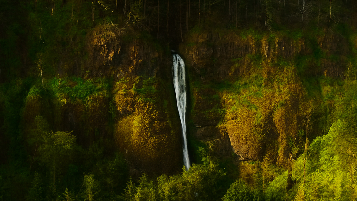 Hidden Waterfall – Nature’s Secret
