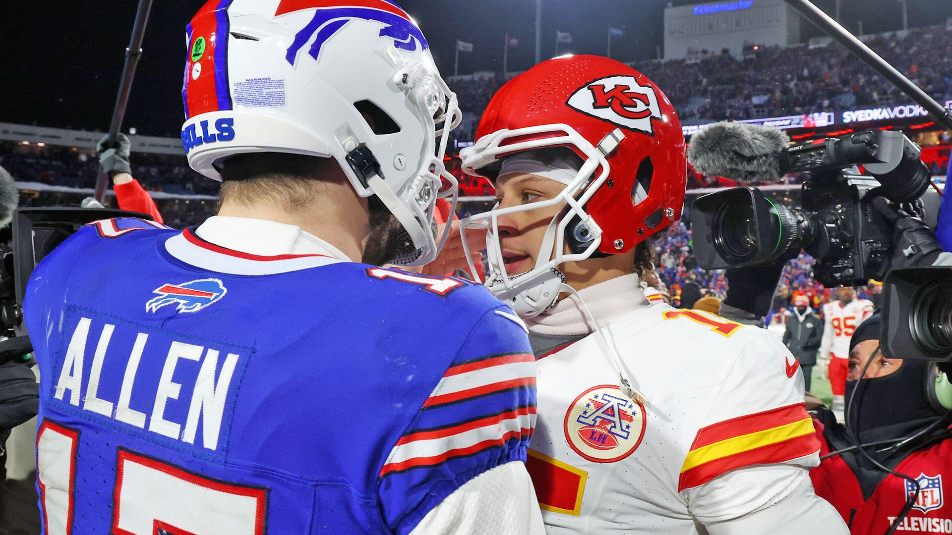Patrick Mahomes vs. Josh Allen tale of the tape: Which star AFC ...