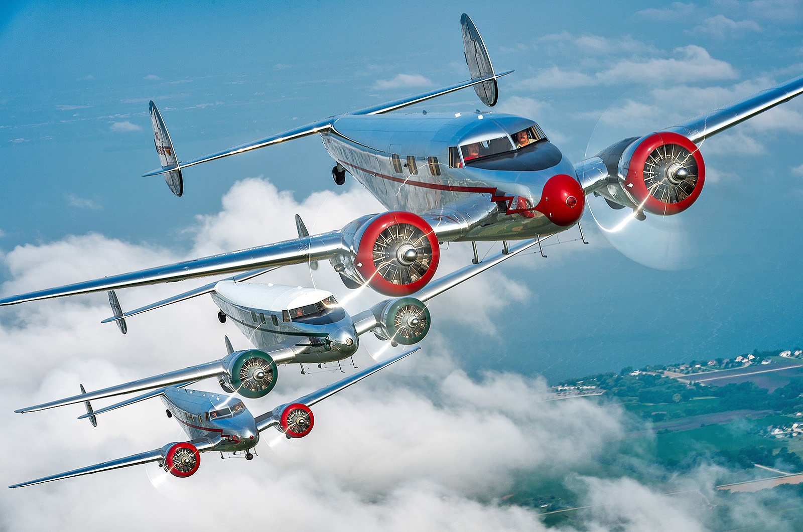 Top 10: Amazing Propellor-airliners