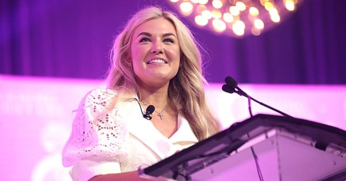 Following an Intimate Hug, Rumors Are Swirling About Erika Kirk and JD ...