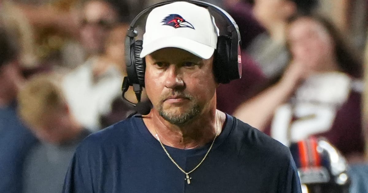 Jeff Traylor puts Jon Sumrall, Tulane on blast after upset win by UTSA