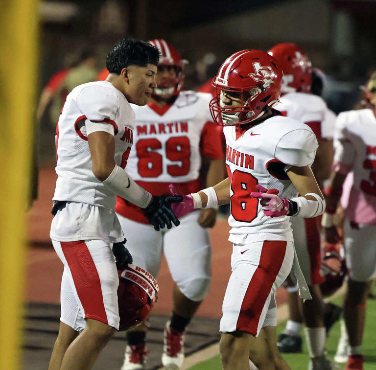 Ojeda's three rushing TDs, Labra's pick-six highlights Martin's win