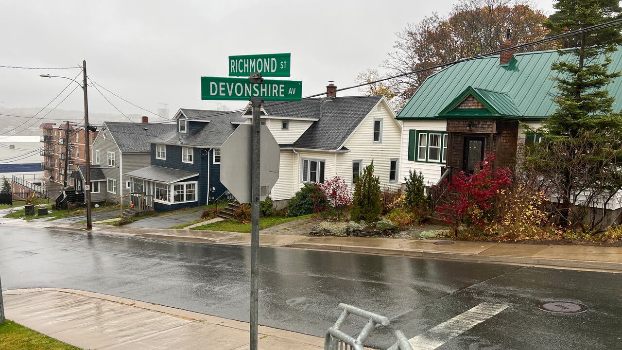 Halifax police investigate homicide after man found fatally injured in home