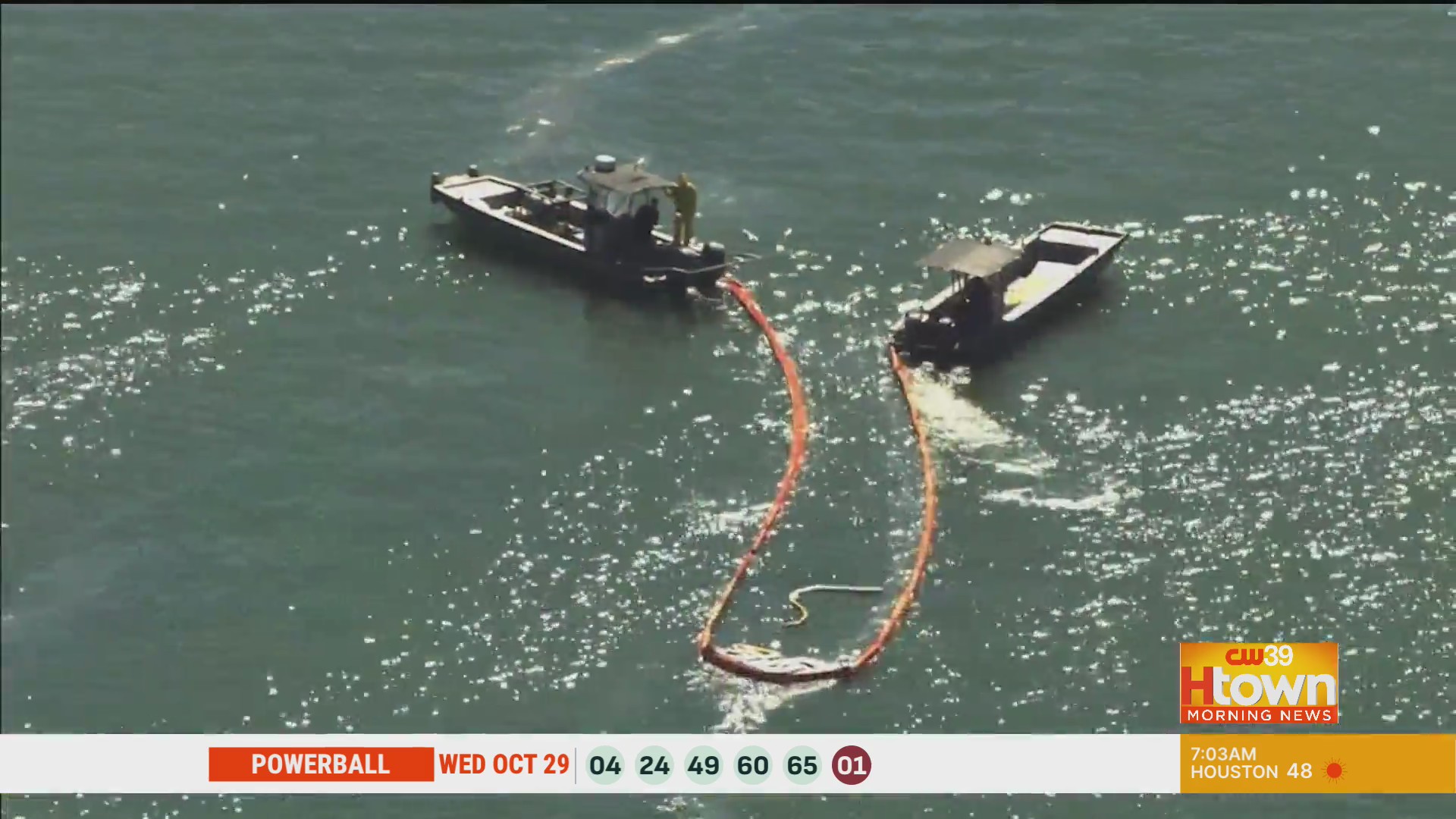 Crews continue cleanup of Port of Galveston after oil spill