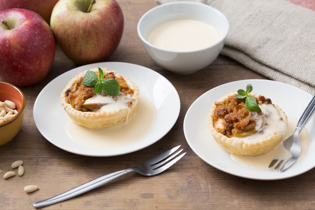 Apple Puff Pastry Tarts
