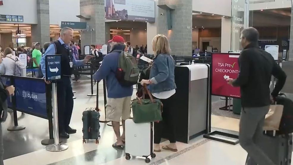 As the House considers deal to end shutdown, flight delays could ramp ...