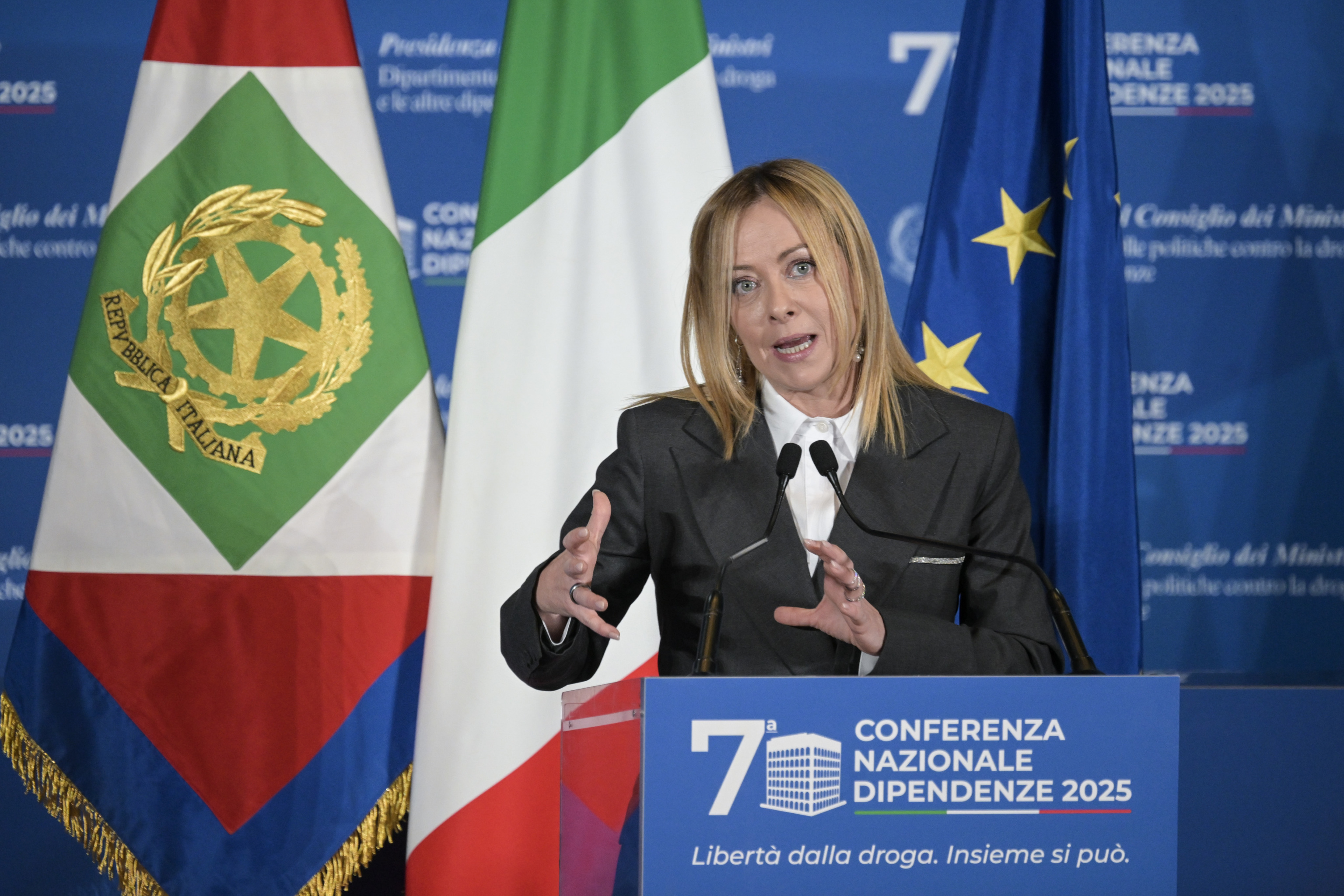 Meloni repeats Friday jibe on CGIL general strike