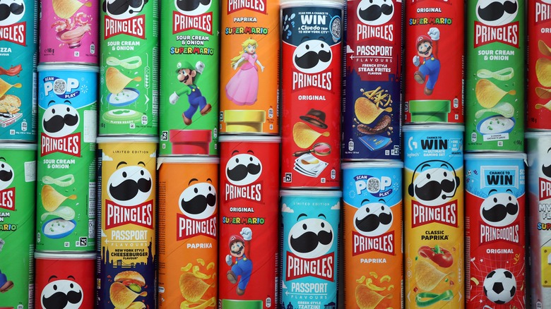 10 Discontinued Pringles Chip Flavors We Would Bring Back In A Heartbeat