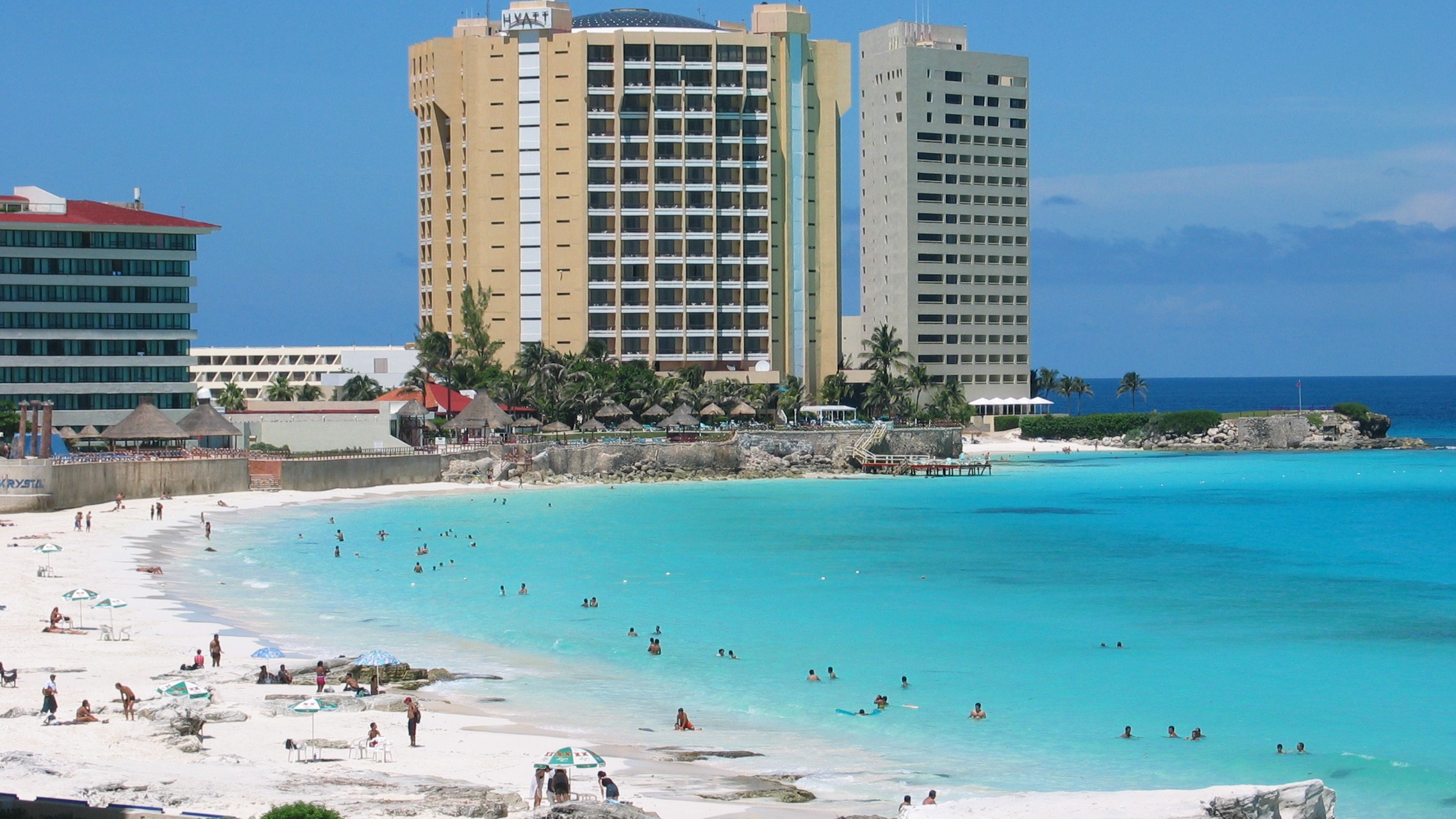 Advisory Issued for Travelers Planning Trips to Cancun, According to ...