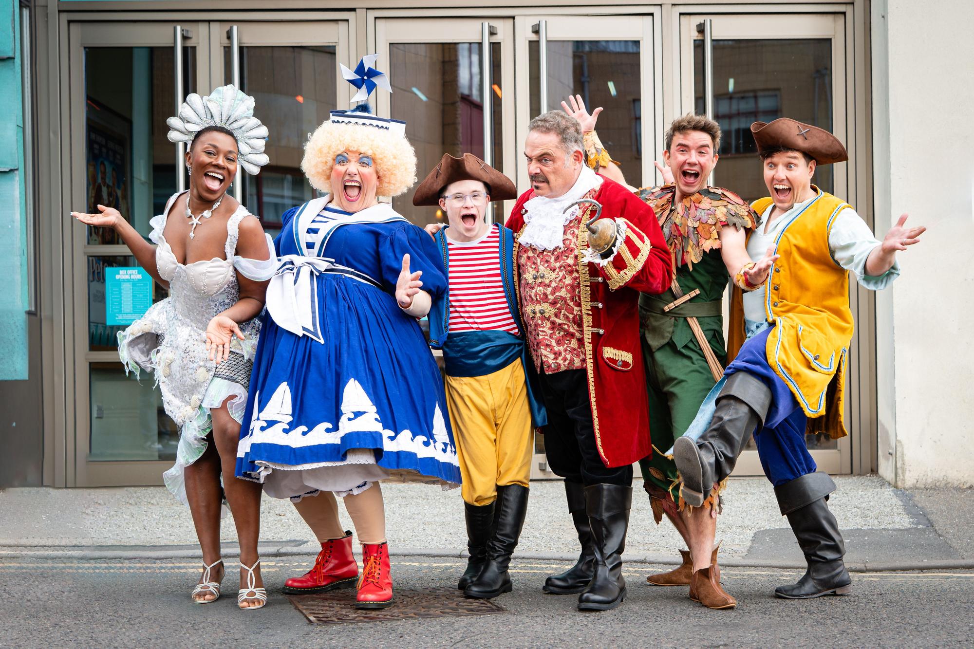 John Thomson and George Webster star in Royal & Derngate’s pantomime ...