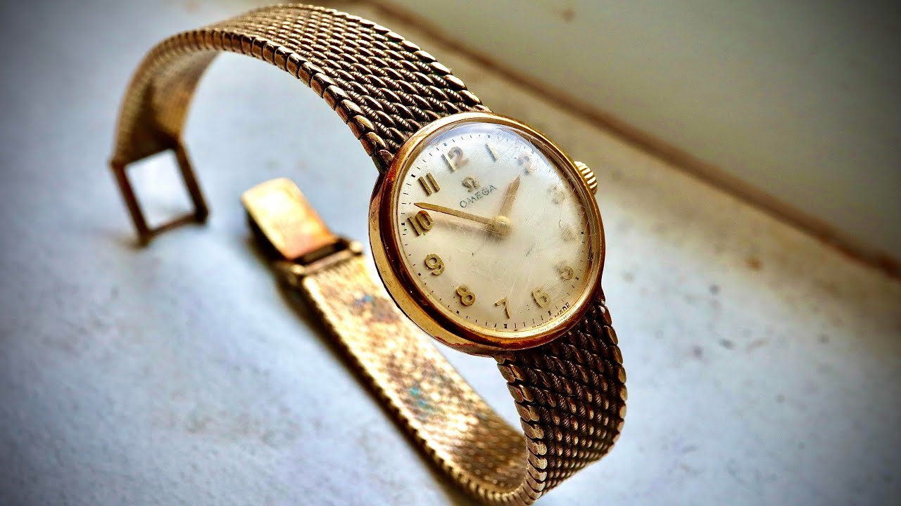 What happens when you clean a vintage watch with salt and soda