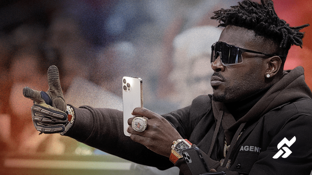 Dubai Wasn't the Ideal Place for Antonio Brown to Hide