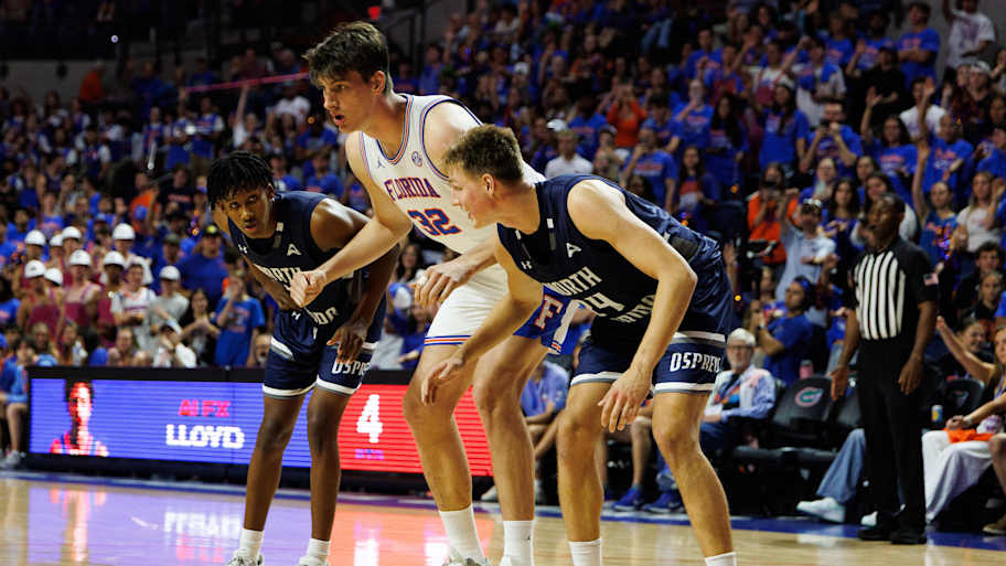 Florida’s 7' 9" Center Olivier Rioux Made a 6' 8" Opponent Look Tiny in ...