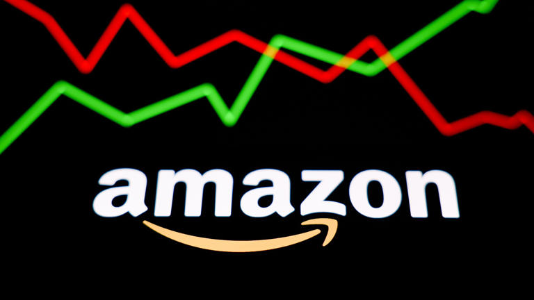 If you invested $500 or more in Amazon stock at the beginning of 2025 ...