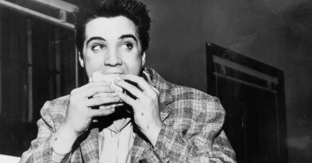 The 15 Craziest Things Elvis Presley Liked to Eat