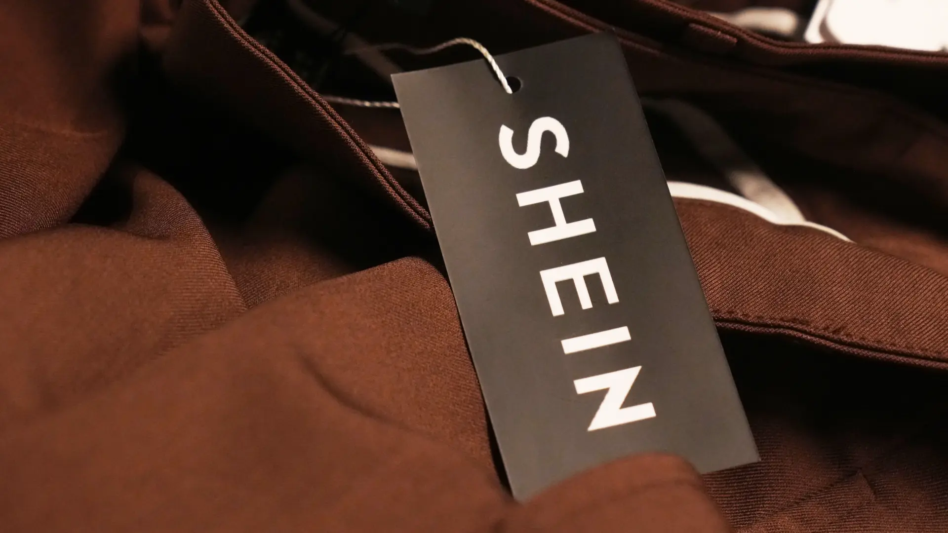 Francia rehúsa recibir al CEO de Shein e insta a que cumpla la ley para ...