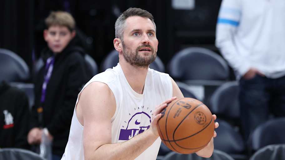 Three Paths the Utah Jazz Can Take After Walker Kessler’s Injury