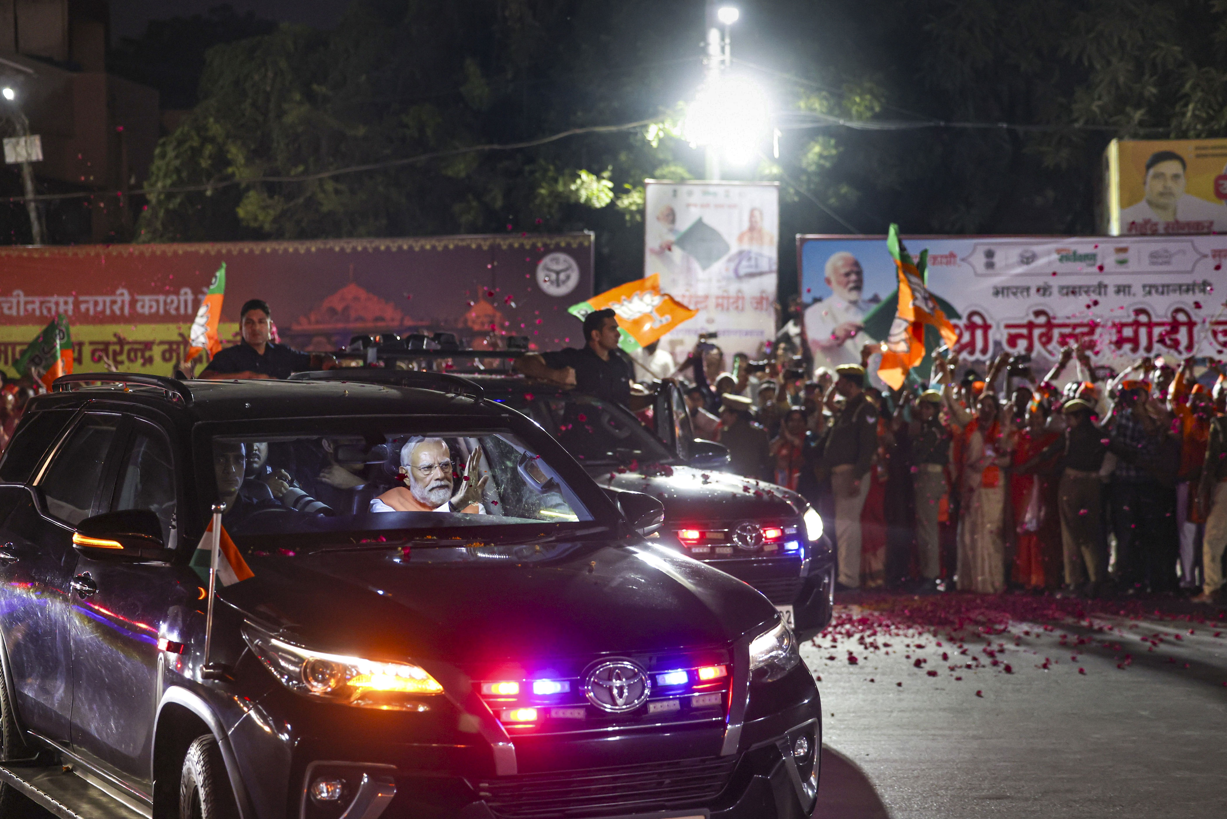 Modi lands in Varanasi for Vande Bharat trains' inauguration