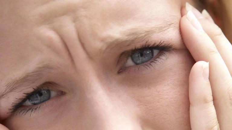 6 Facial exercises to reduce frown lines: A natural method to soften ...