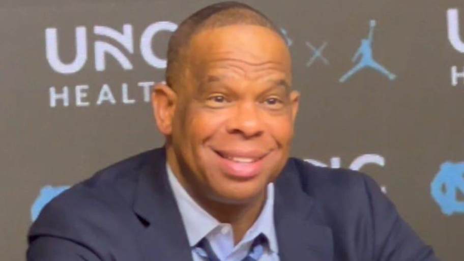 Hubert Davis quote on his UNC players will have fans extra fired up for ...