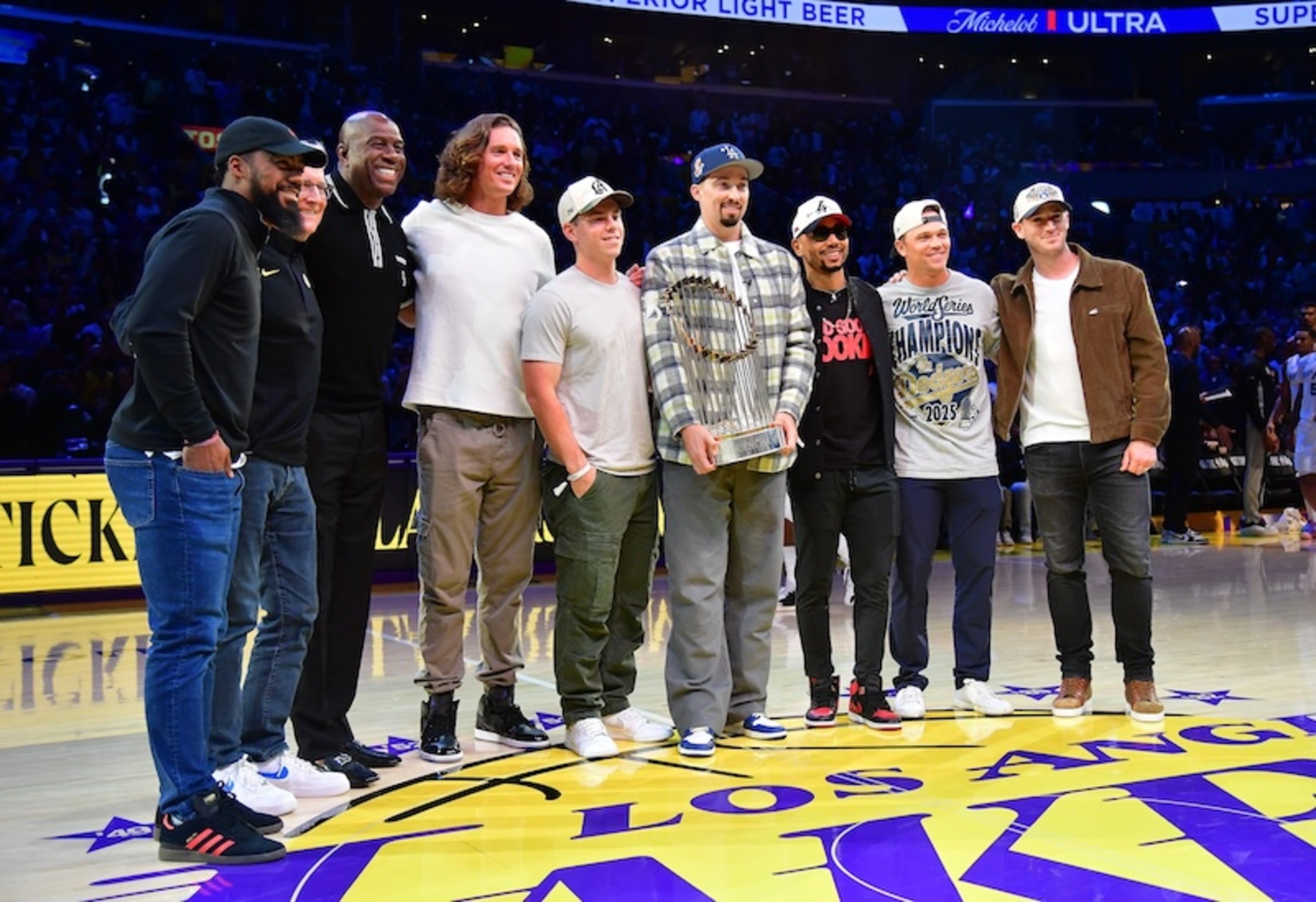 Dodgers World Series Champions Tour Features Stops At Lakers & Kings Games