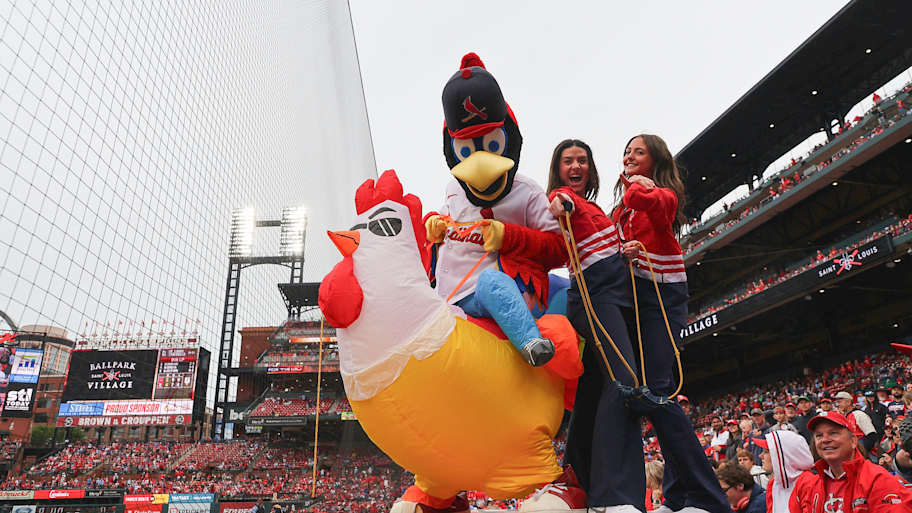 St. Louis Cardinals announce one-day holiday season event that families ...