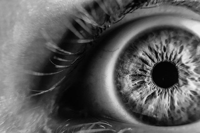 Study Suggests Possible Link Between Pfizer COVID-19 Vaccine and Vision ...