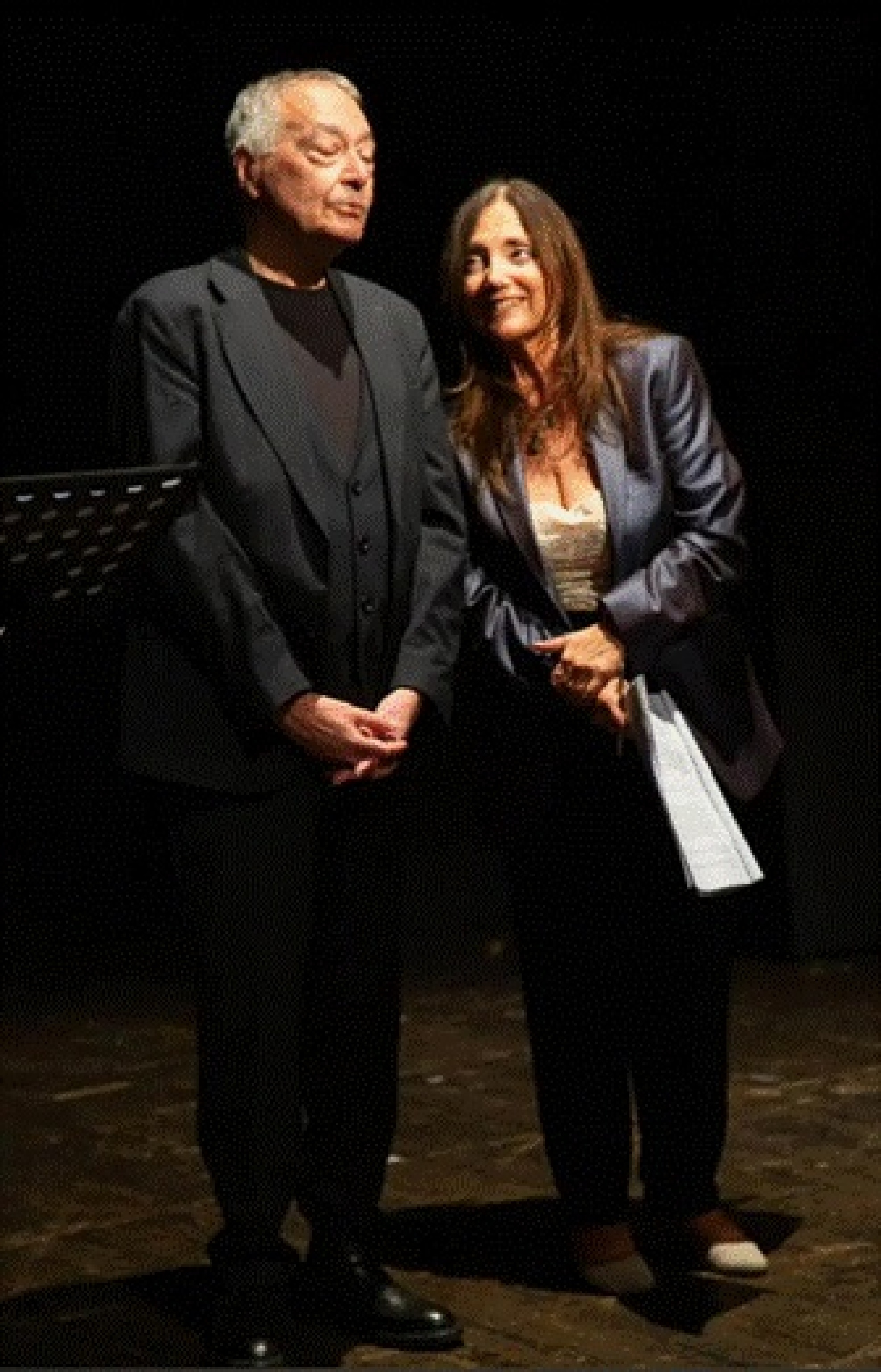 Sul palco le 'interviste impossibili' con Caino e Ulisse