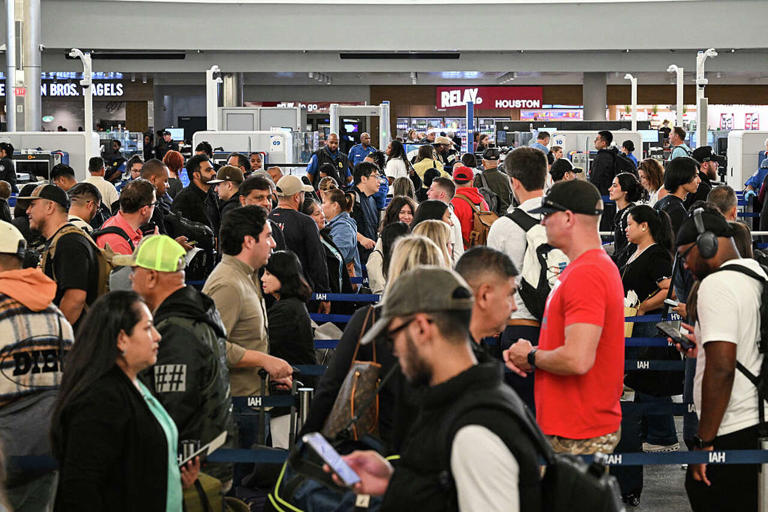Shutdown forces major delays across Texas airports