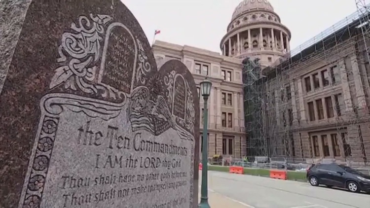 Houston-area school district sued for refusing to show Ten Commandments ...