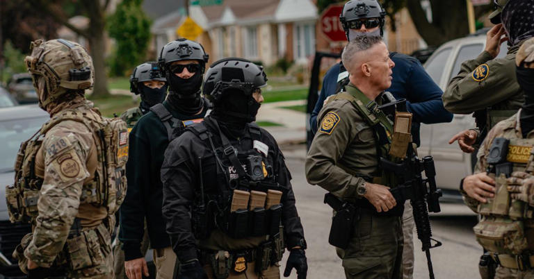 New York moves to ban masked law enforcement operations