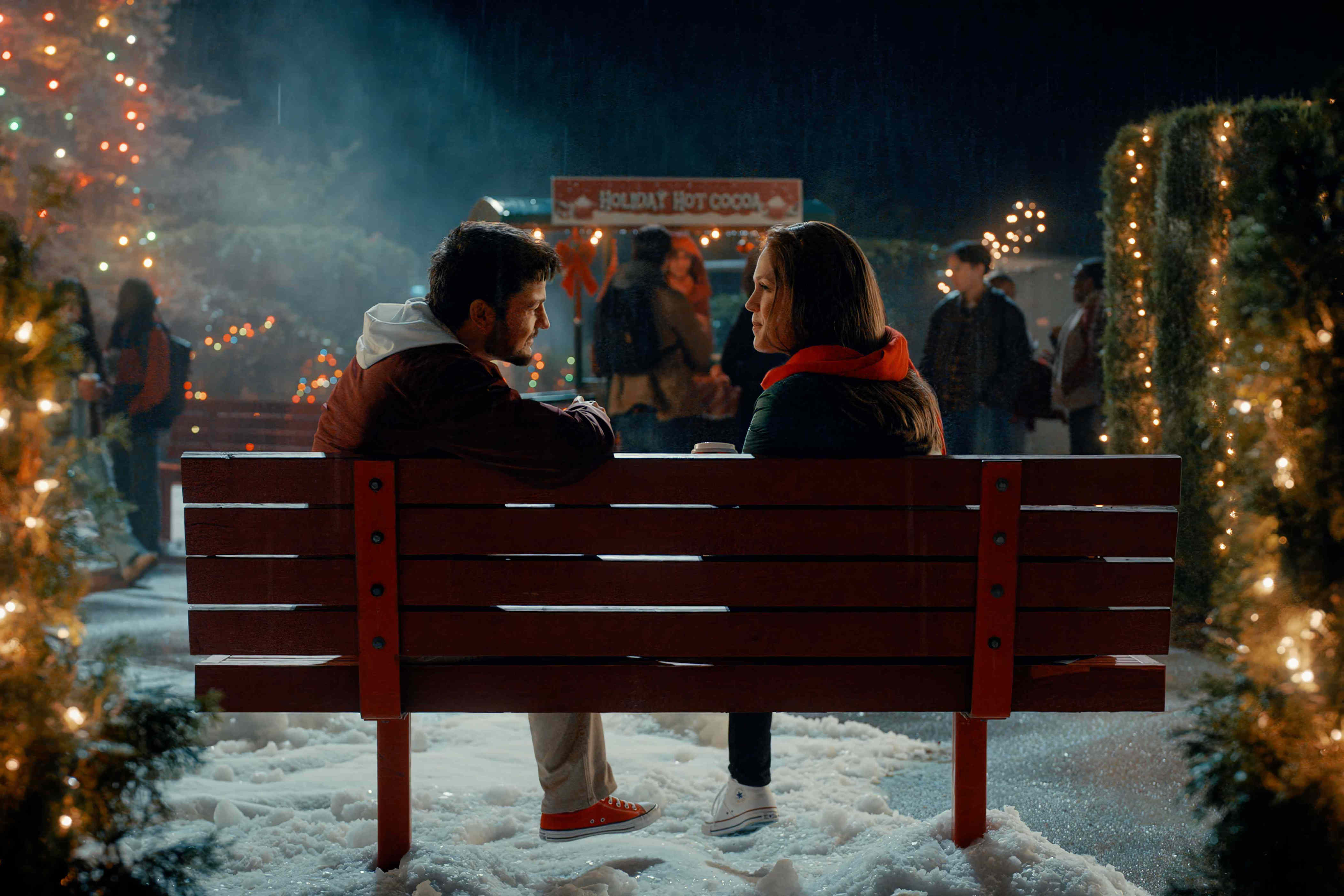 Erin Krakow And Tyler Hynes Reunite On-Screen In Hallmark’s ‘Christmas ...