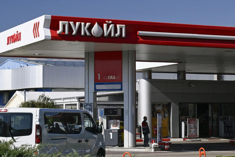 Bulgaria adopts law to take control of Russia's Lukoil refinery