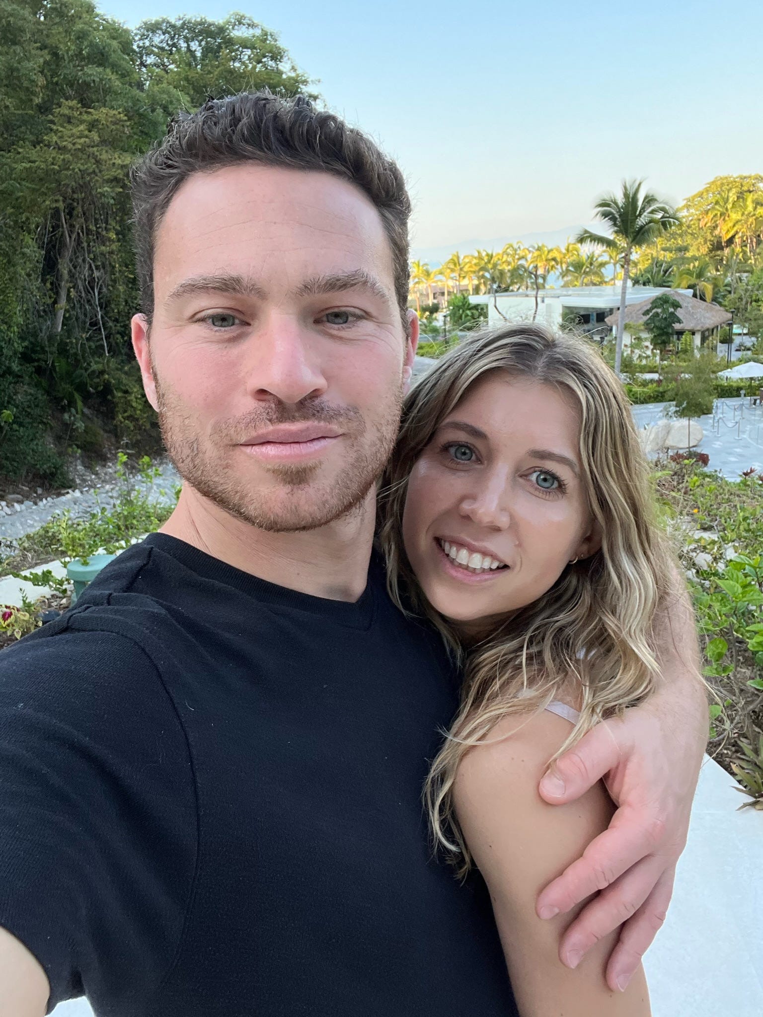 Taylor Swift's date night necklace sent this small business' website ...