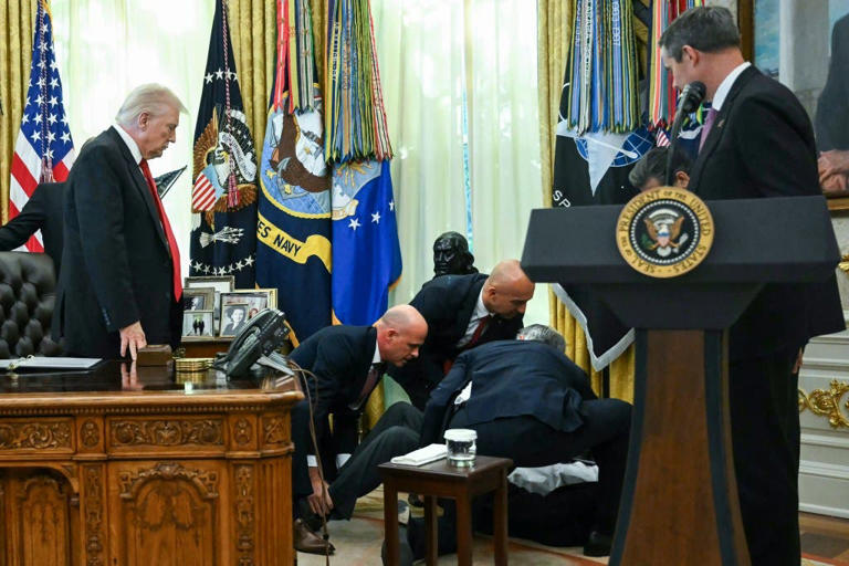 Dr. Oz reveals Trump's actions after man passed out in Oval Office