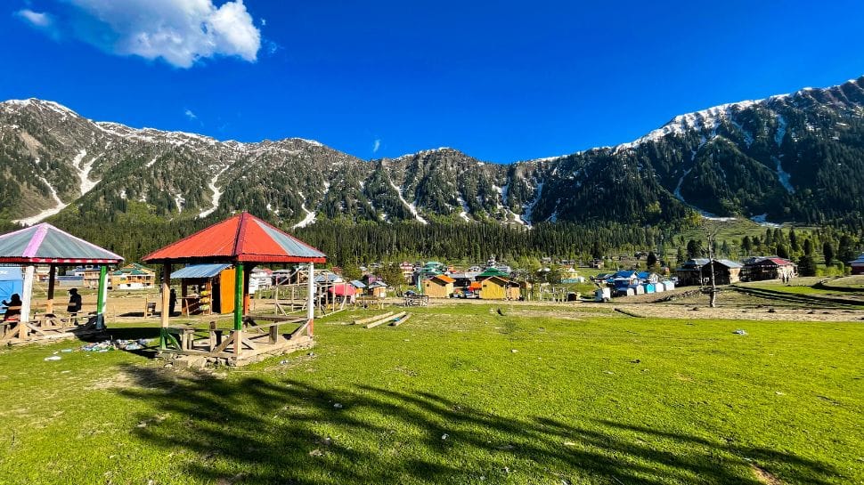 From fairy tale valleys to snowy secrets — 10 hidden places in Kashmir ...