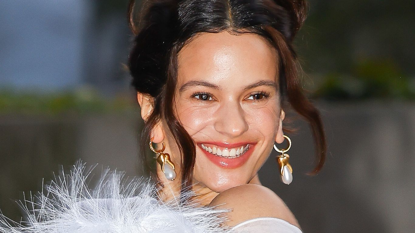 Chanter 13 langues est le bio-hack de Rosalía à retenir de son dernier ...