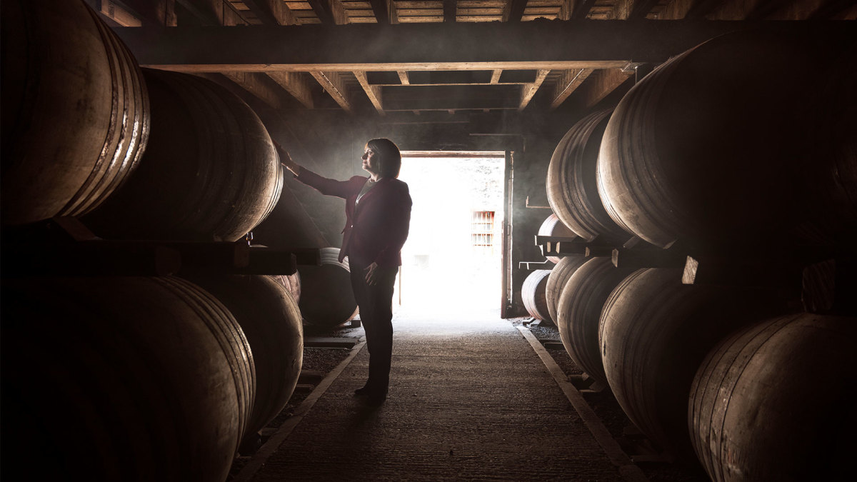 How Glendronach’s Master Blender Rachel Barrie Turned the Science of ...