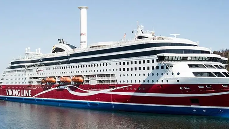 El "monstruo" eléctrico de los mares: 5.000 baterías y 250 toneladas ...