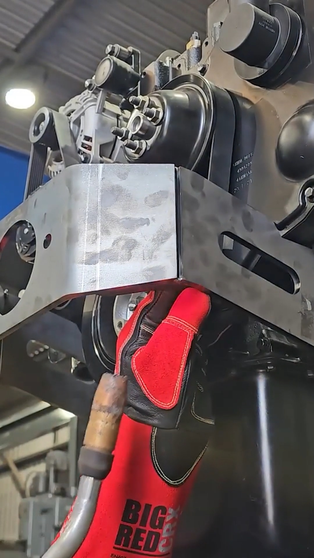Fabricating a hydraulic pump bracket for the Franna crane