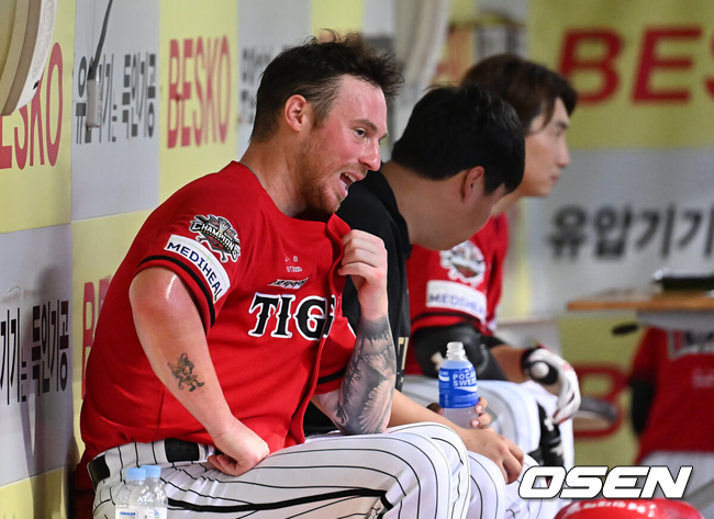 꽃감독 40일 공백 지적했지만 158km 강력 구위 포기도 어렵다...KIA 11승 외인, 재계약으로 가닥잡히나