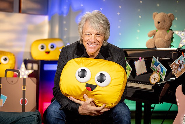 Granddad Jon Bon Jovi reads Paul McCartney's Hey Grandude on CBeebies ...