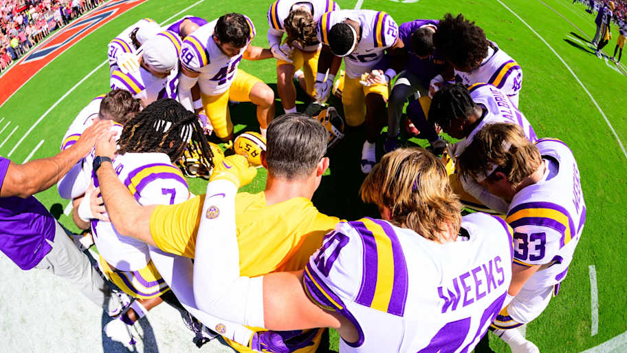 LSU Football Star Defensive Weapon Not Expected To Play Against Alabama ...