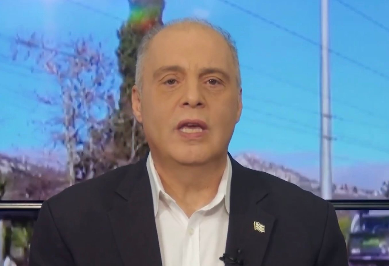 Κυριάκος Βελοπουλος: Γιατί δεν τολμούν να μπουν στα τρένα οι υπουργοί ...