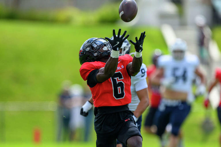 Trinity at Wesleyan football: Everything you need to know