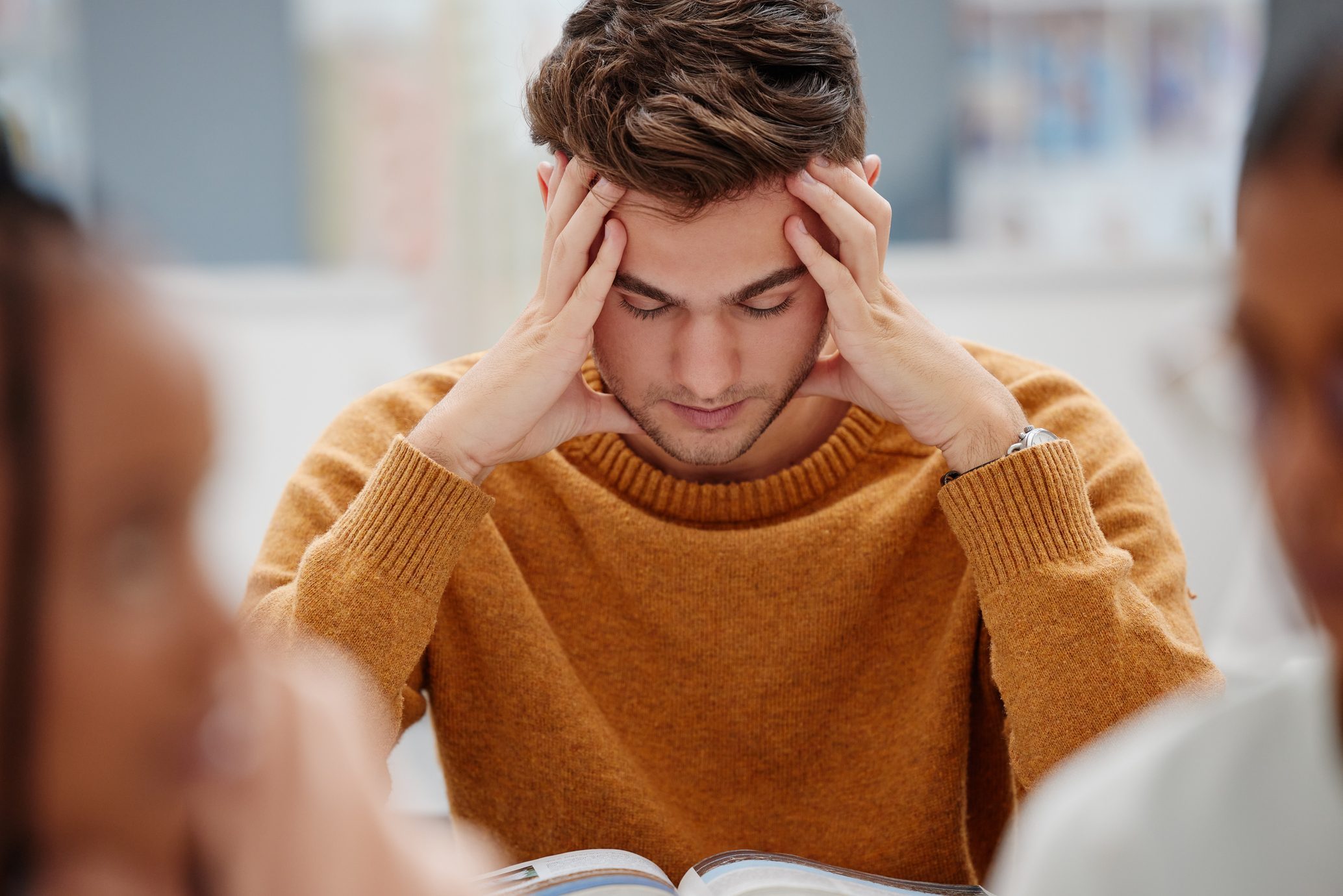 5 Long COVID Symptoms That’ll Help Explain the Way You’re Feeling